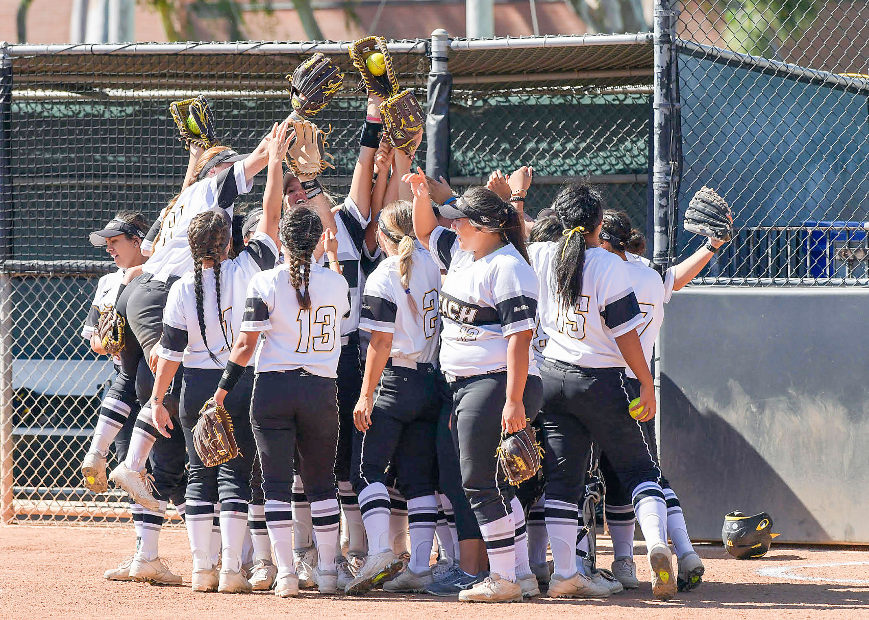 Long Beach State Softball Off To Historic Start – The562.org