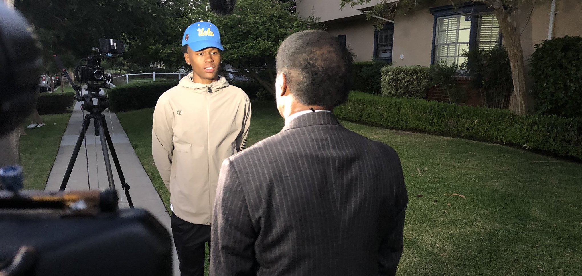 Feature: Behind the Scenes of Peyton Watson’s UCLA Commitment – The562.org