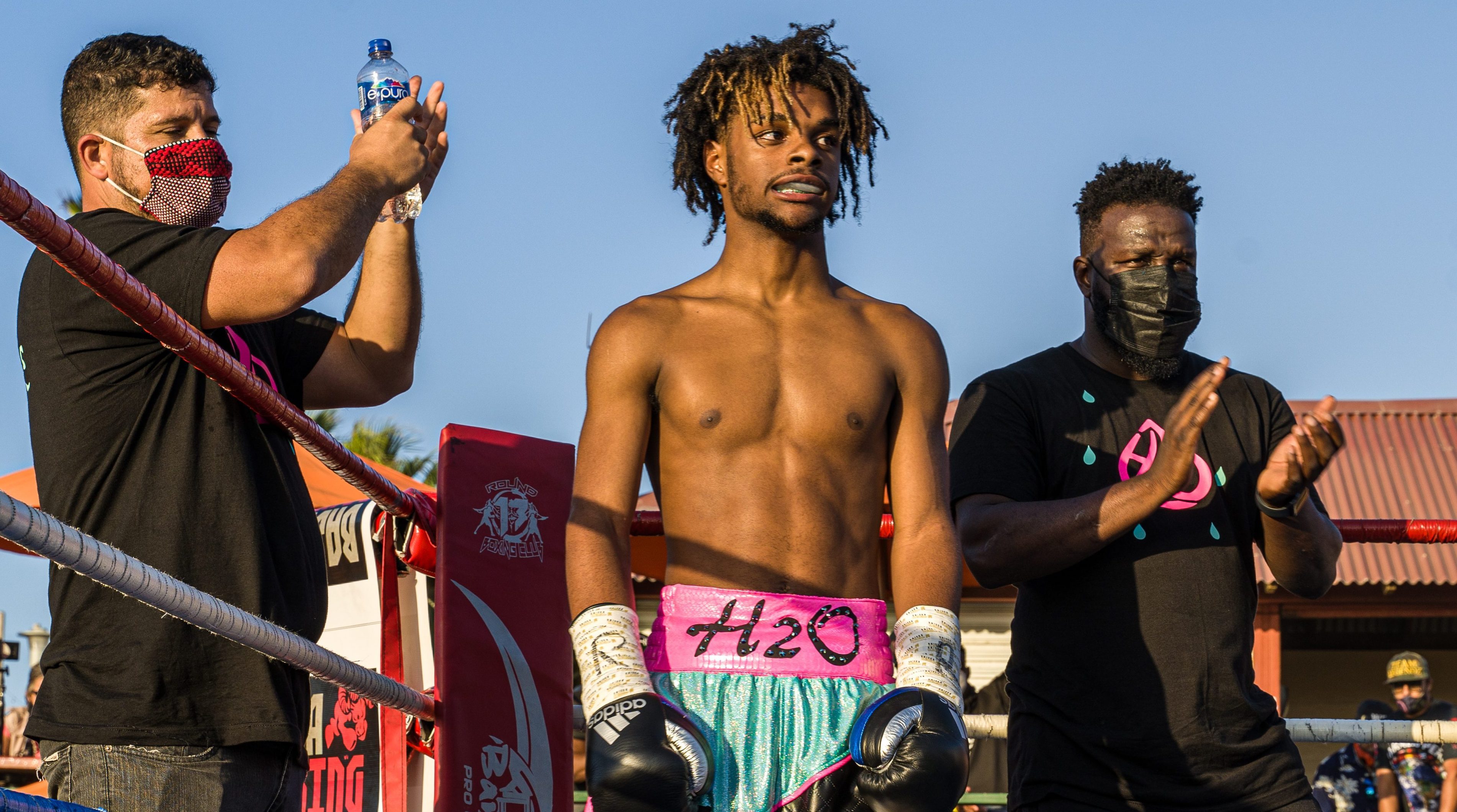 Long Beach Poly’s Ashton Sylve Wins Professional Boxing Debut – The562.org