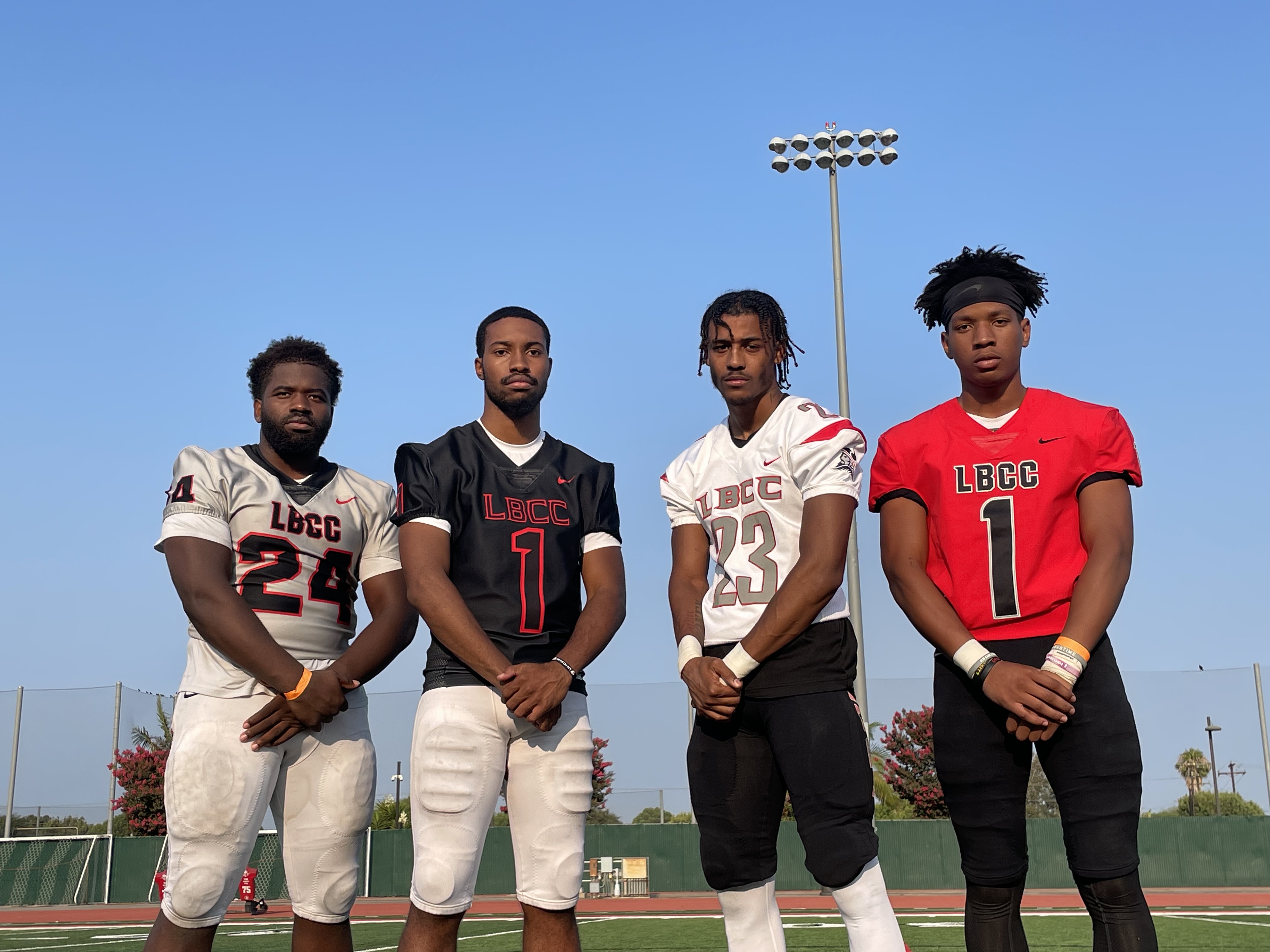 PREVIEW: LBCC Football Makes Emotional Return – The562.org