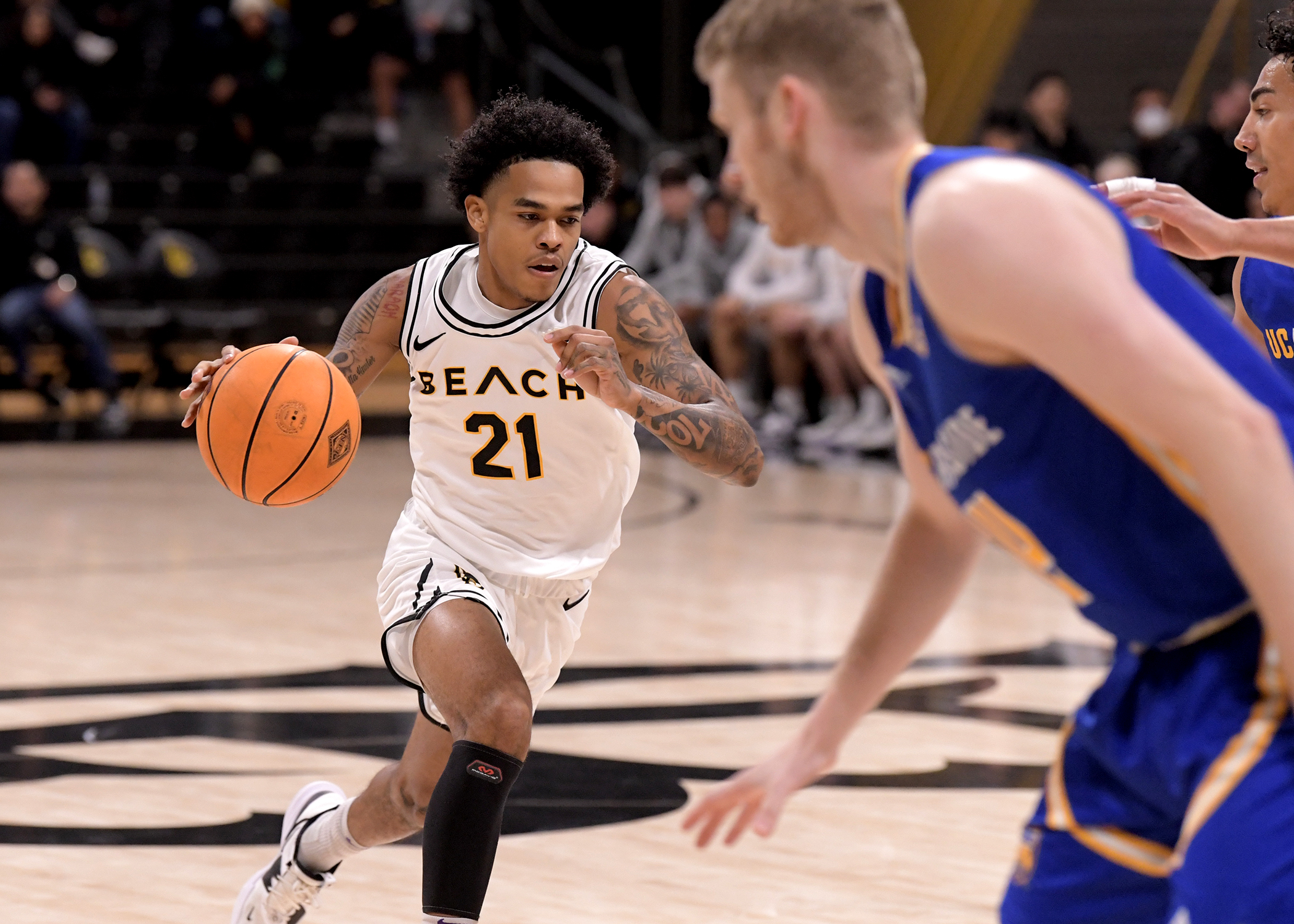 Long Beach State Men’s Basketball Shuts Down Cal Poly – The562.org