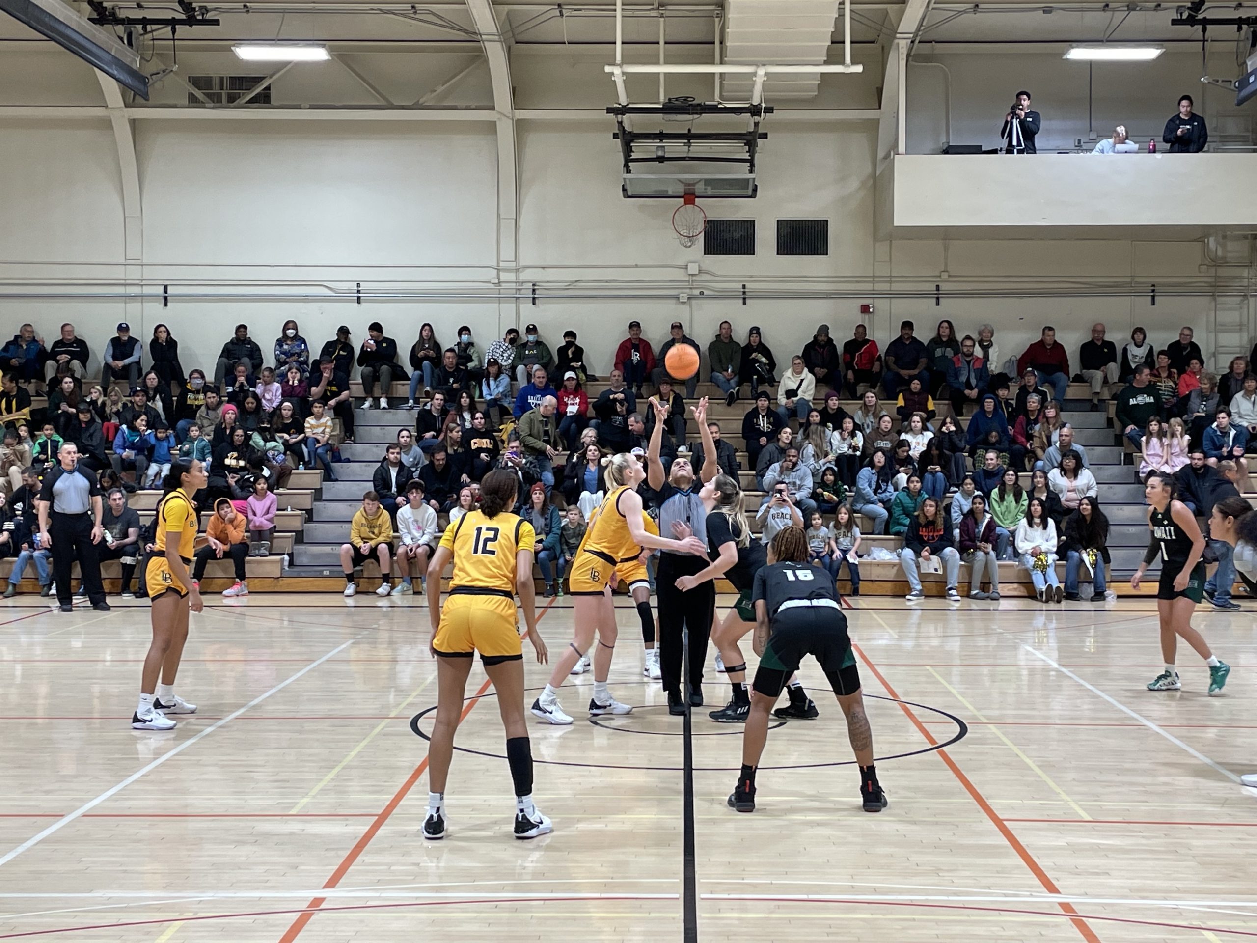 Heavy Rain Forces Long Beach State Basketball Back to Gold Mine ...