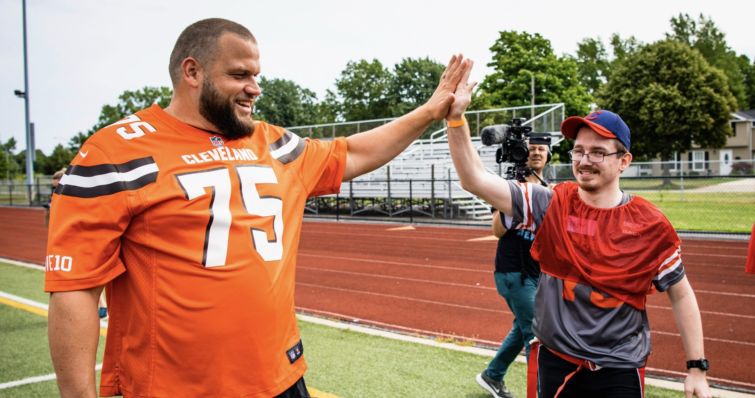 Wilson’s Joel Bitonio Earns Historic Pro Bowl Nod, Named Browns’ Man of ...