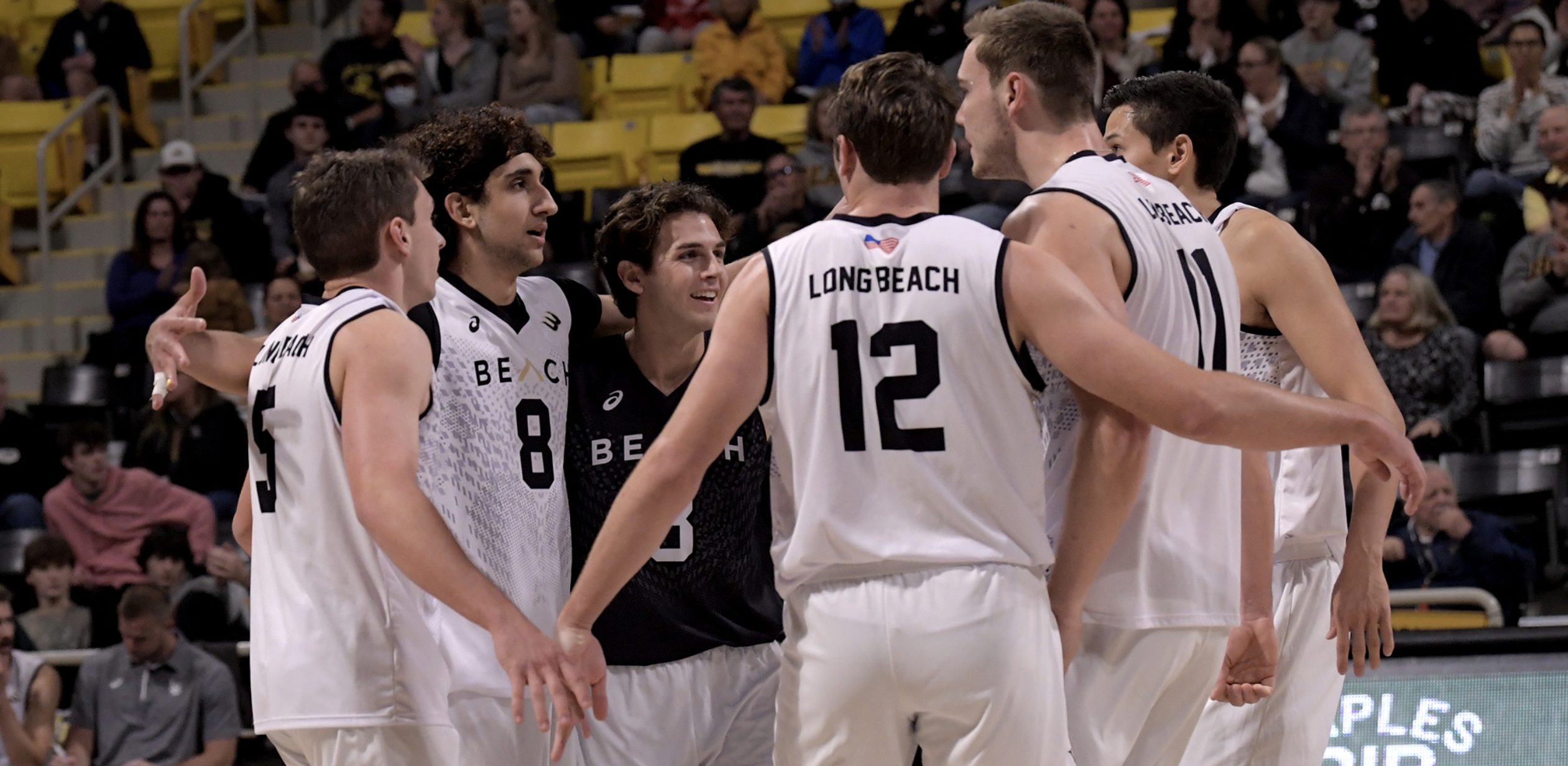 Long Beach State’s Middle Attack Keys Five-Set Win Over Loyola Chicago ...