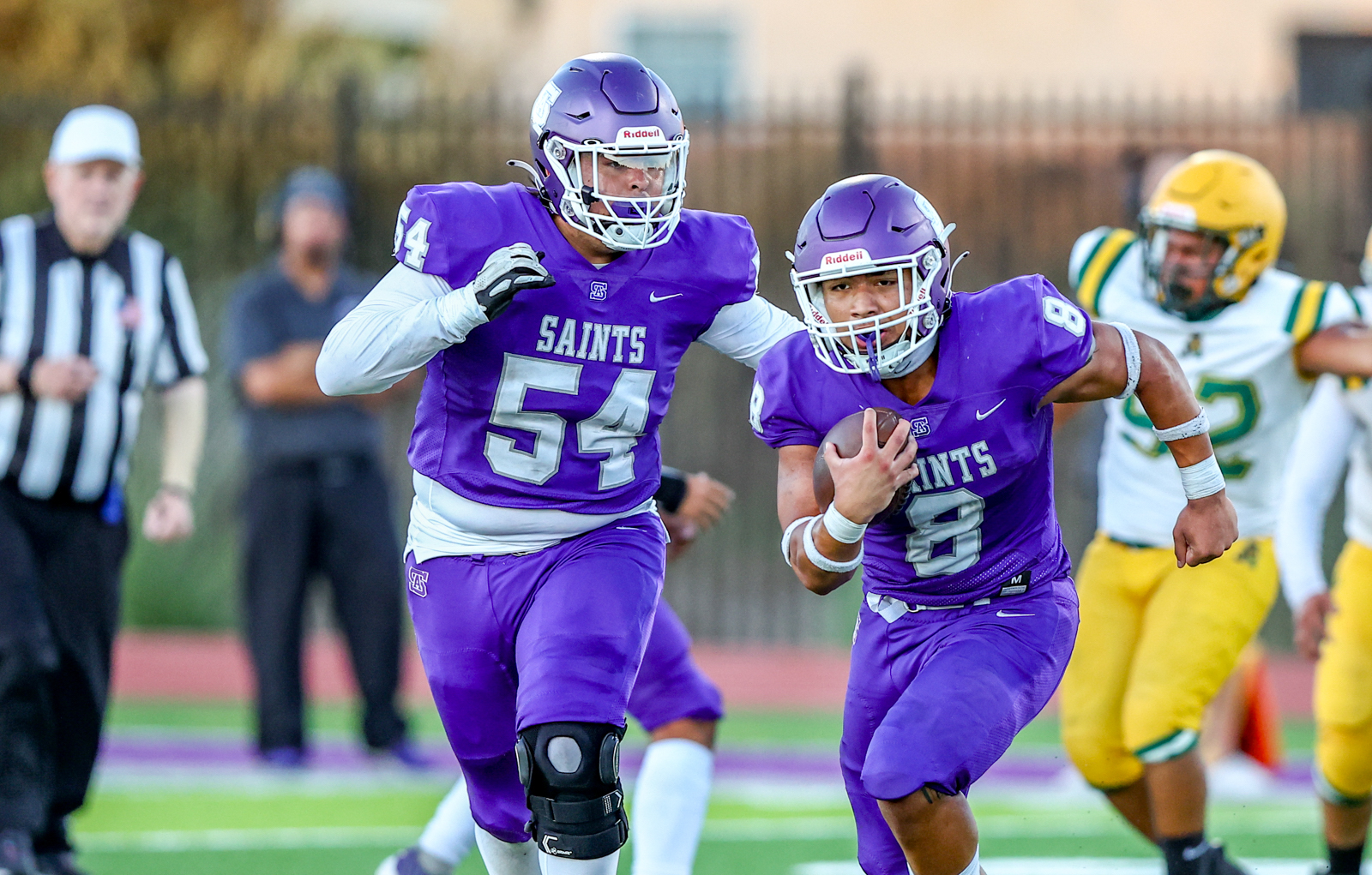 Football: St. Anthony Runs Past West Torrance For Road Win – The562.org