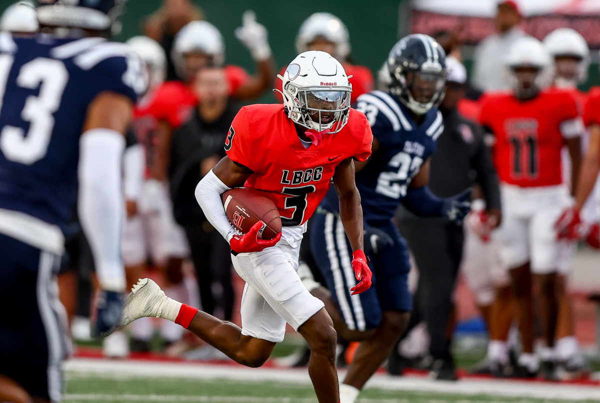 JUCO Football: LBCC Gets ‘Special’ Rivalry Win Over Cerritos – The562.org