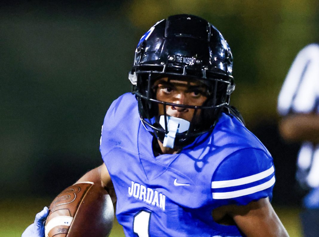 Football: Big Plays Push Jordan Past Compton For First Moore League Win ...