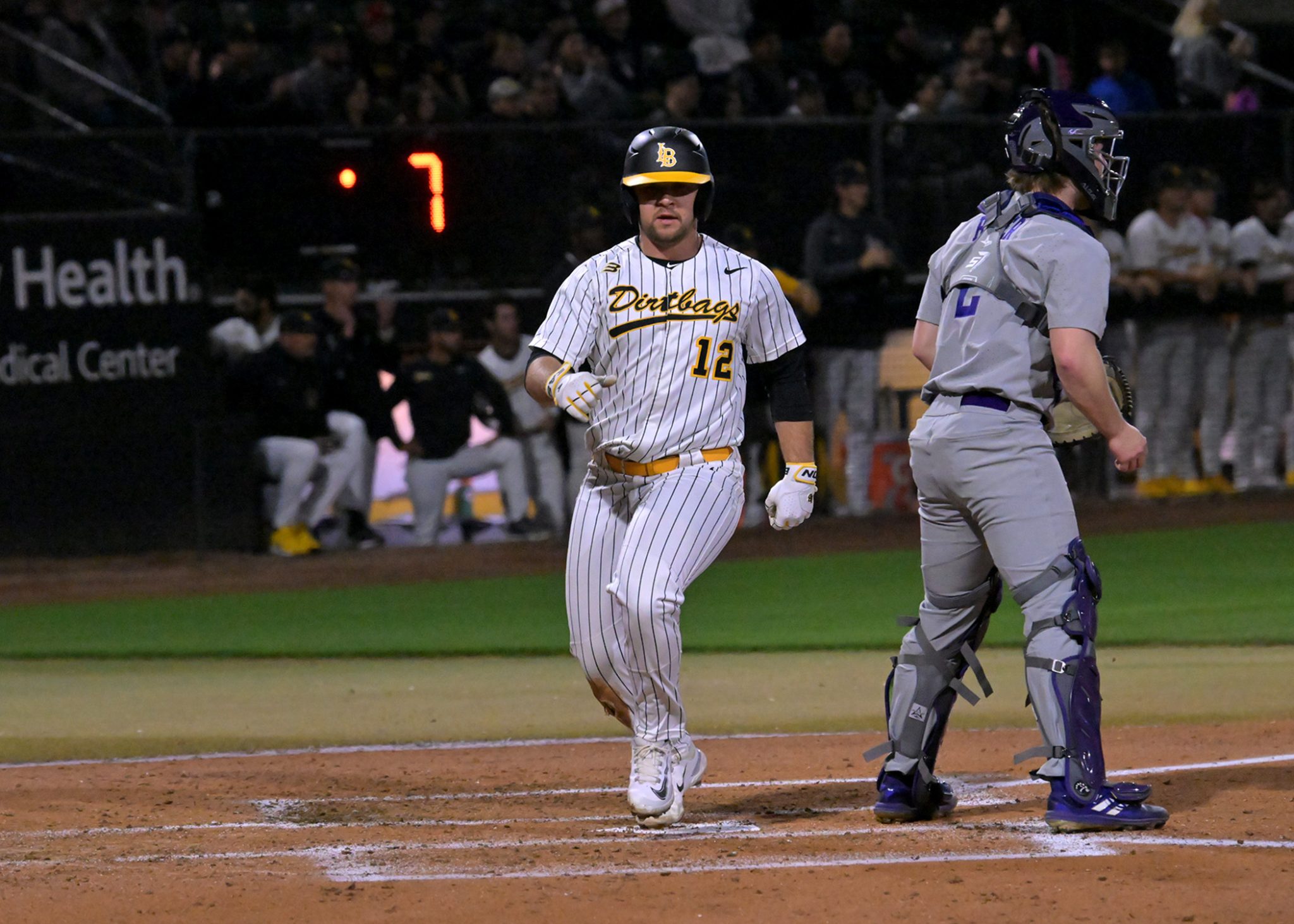 LIVE UPDATES: Long Beach State Dirtbags vs. Milwaukee, NCAA Baseball ...