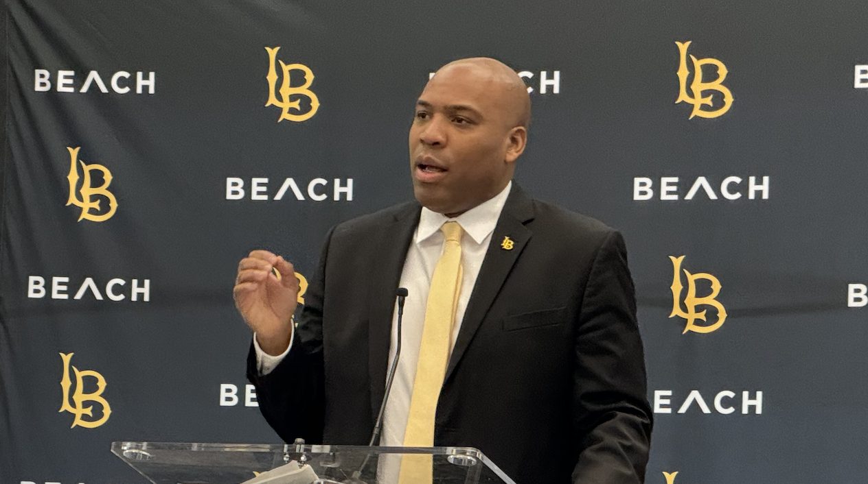 Chris Acker Introduced As New Long Beach State Men’s Basketball Coach ...