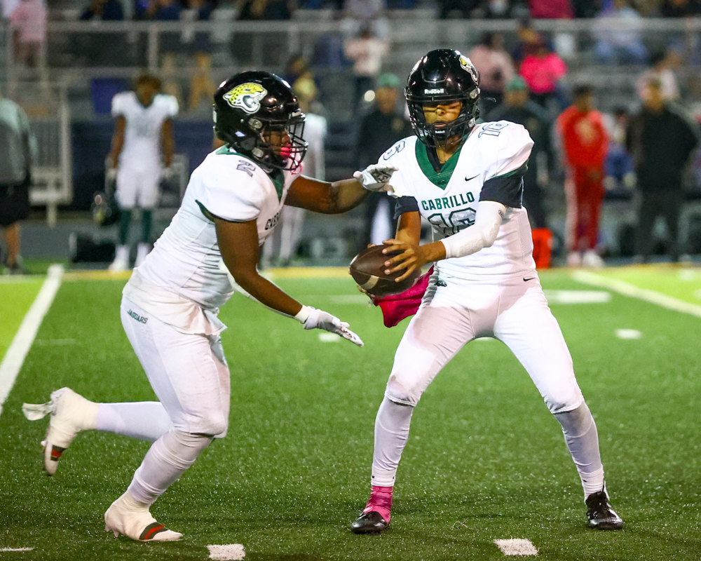 Preview: Cabrillo vs. Artesia, Football – The562.org