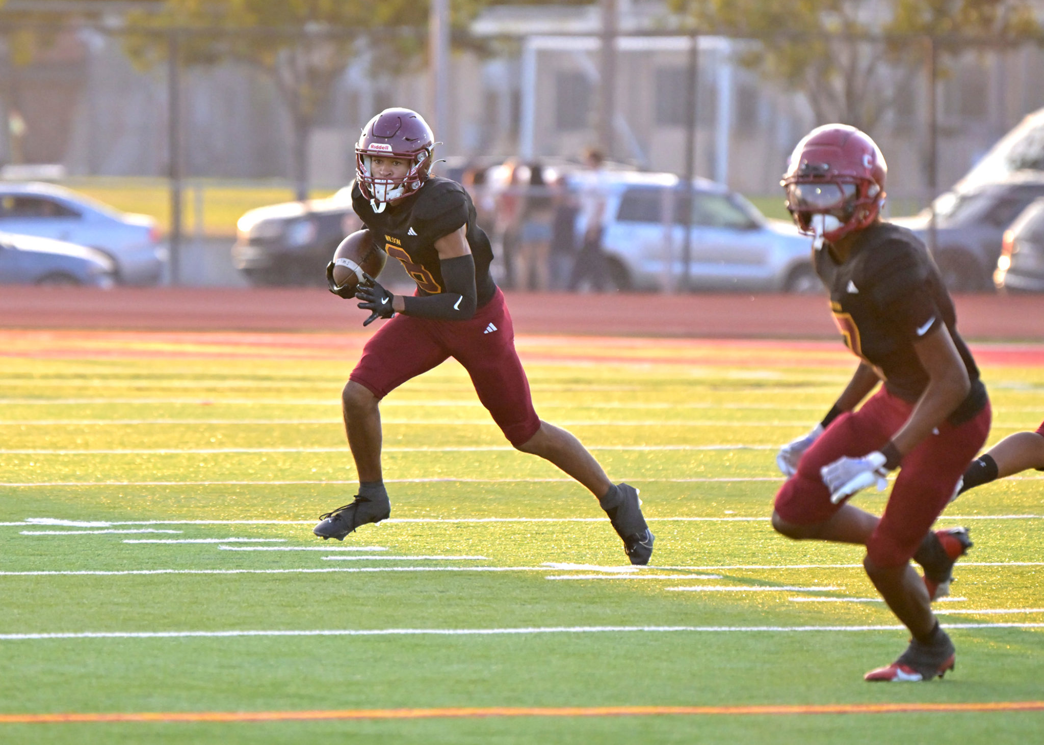 FEATURE: Max Barbee Finds Balance With Wilson Football – The562.org