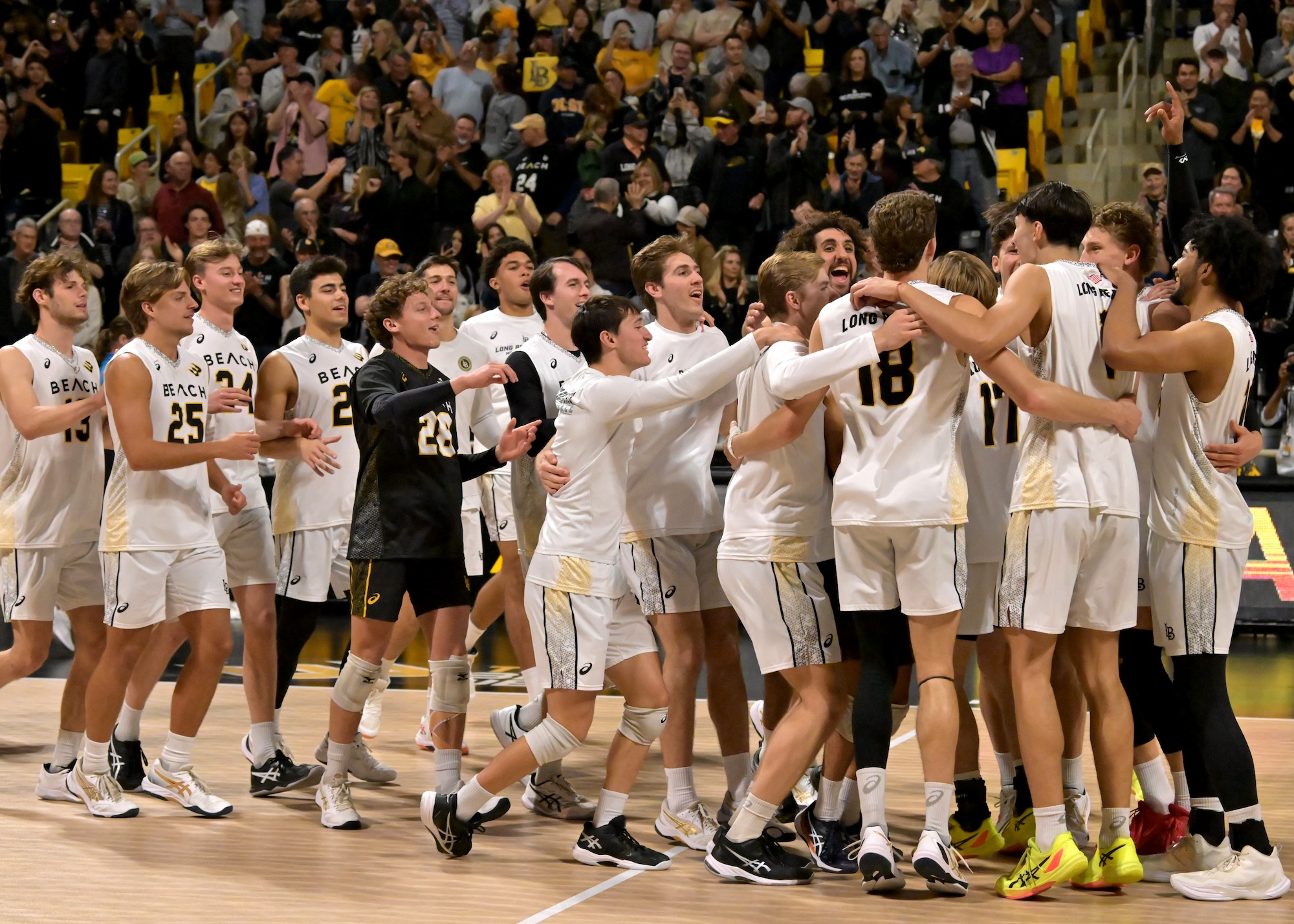 Long Beach State Volleyball Sweeps UCSD, Advances to Big West Championship – The562.org
