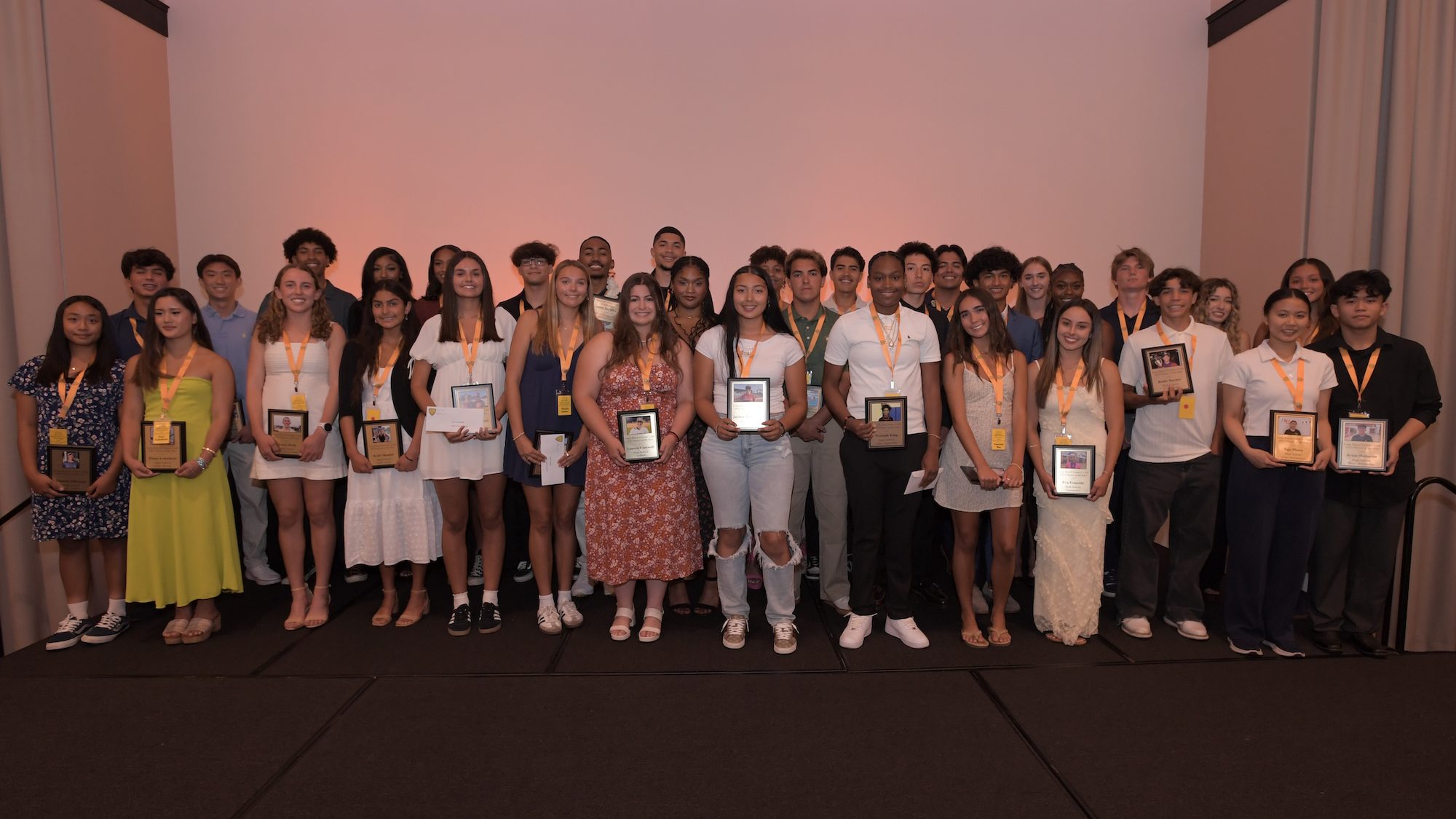 Long Beach Century Club Hosts 68th Annual Sports Night Banquet – The562.org