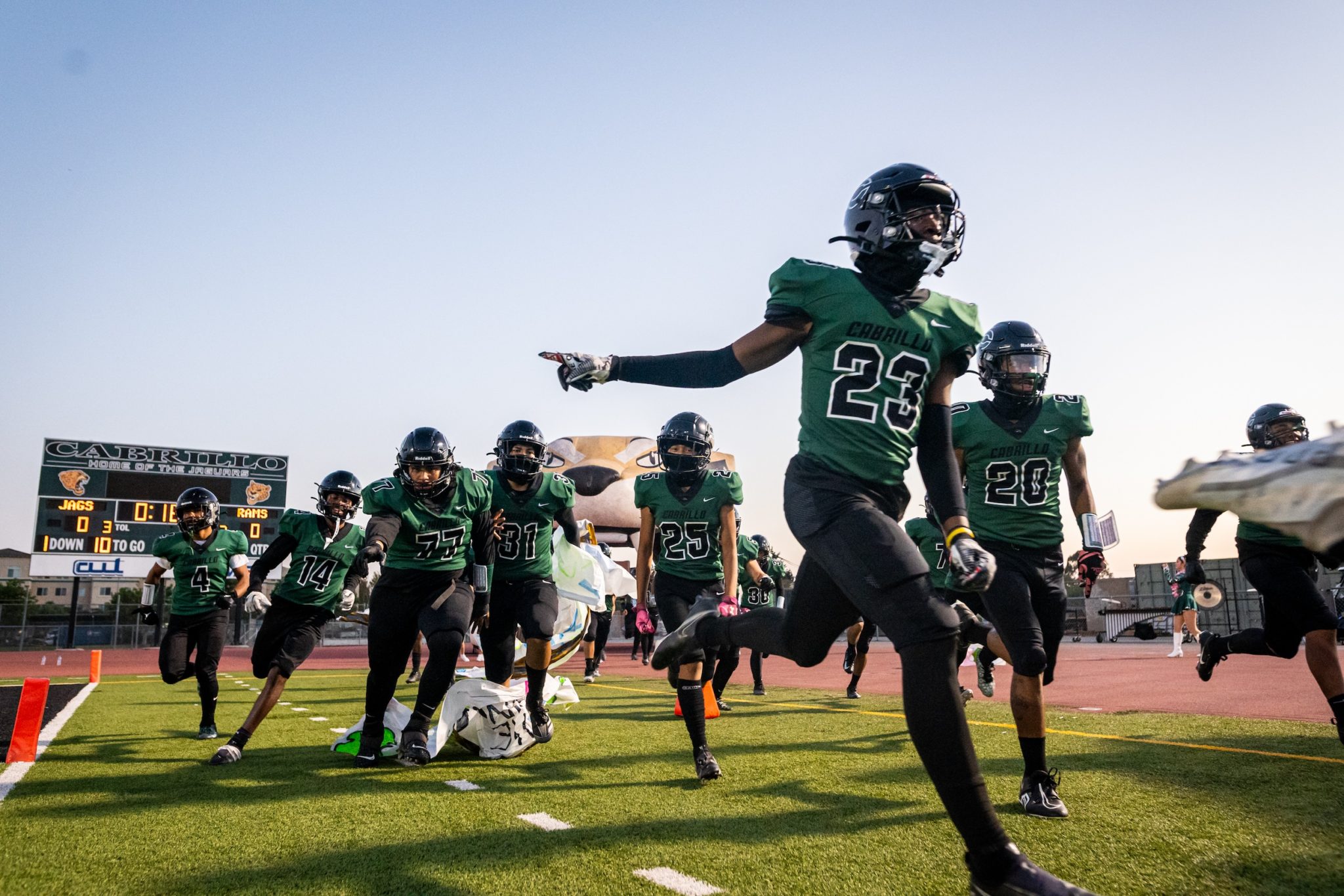 PREVIEW: Cabrillo vs. Big Bear, Football – The562.org