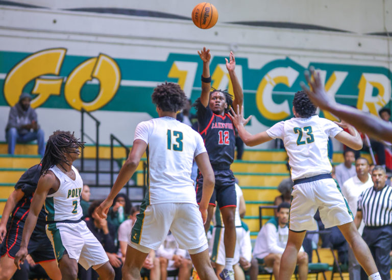 PHOTOS: Long Beach Poly vs. Lakewood, Boys’ Basketball – The562.org