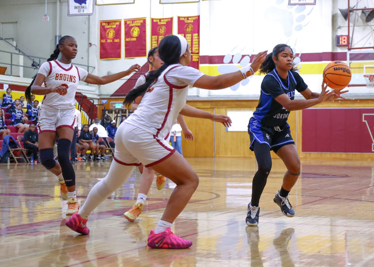 PHOTOS: Wilson Vs. Jordan, Girls’ Basketball – The562.org