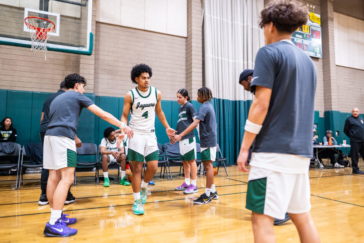 PHOTOS: Long Beach Poly vs Cabrillo Boys’ Basketball – The562.org