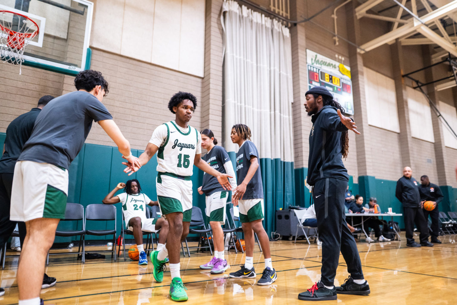 PHOTOS: Long Beach Poly vs Cabrillo Boys’ Basketball – The562.org