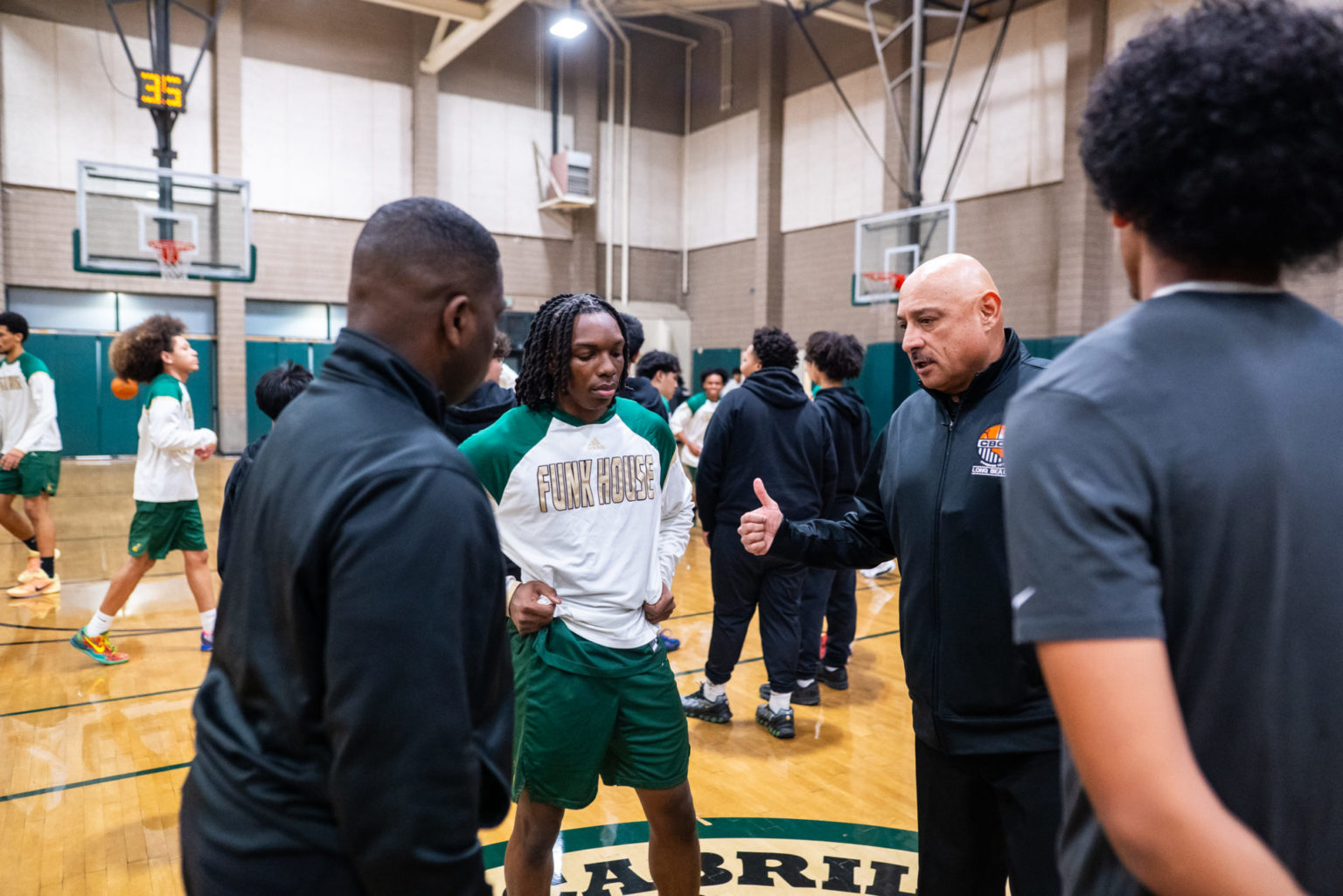PHOTOS: Long Beach Poly vs Cabrillo Boys’ Basketball – The562.org