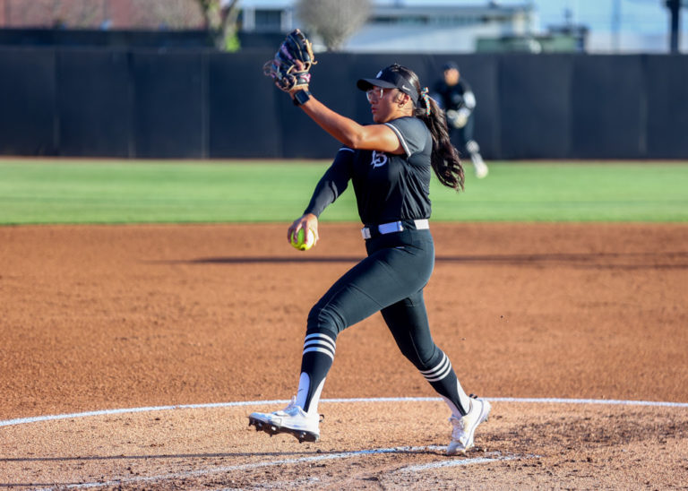PHOTOS: Long Beach State vs. UCLA, Softball – The562.org