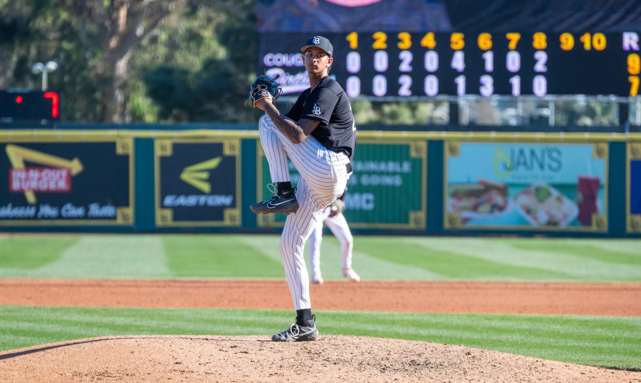 College Baseball: Dirtbags Shut Down in Opener vs. Cal State Fullerton ...